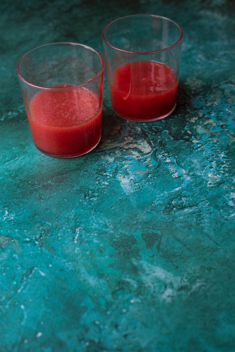 STRAWBERRY (BLOOD) JELLY CUPS - Ta'amim